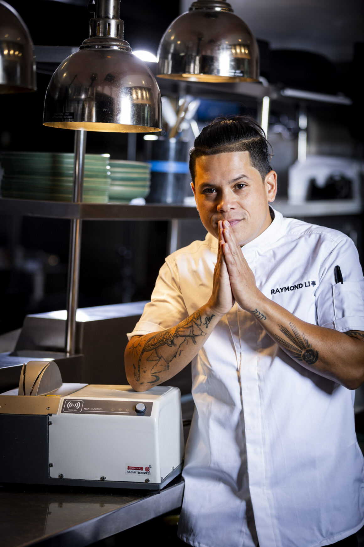 Renowned Miami Chef Raymond Li has Been Named Mundial SmartKnives ...